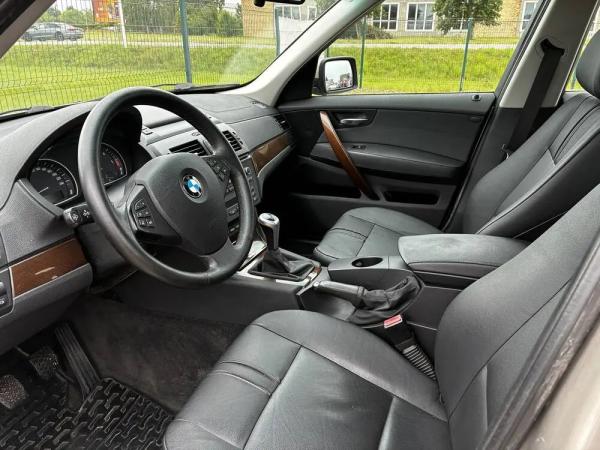 Brūns BMW X3 2009 Saldus, ar dzinēja tilpumu 2.00 L un nobraukumu 163 tūkst. km par 6900 €, foto 7 vietnē AUTOMOTO.COM.LV