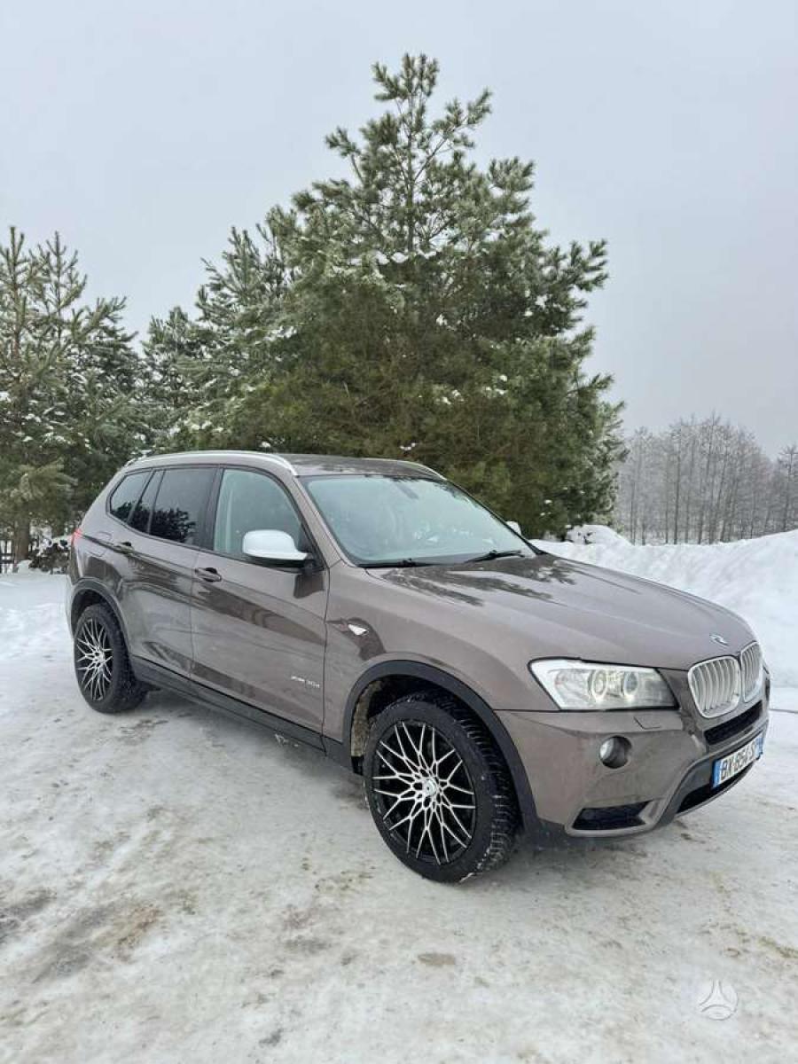Brown BMW X3 2011 in Vilnius, with an engine capacity of 2.99 L and mileage of 227 thousand km for 10250 €, photo 2 on AUTOMOTO.COM.LV