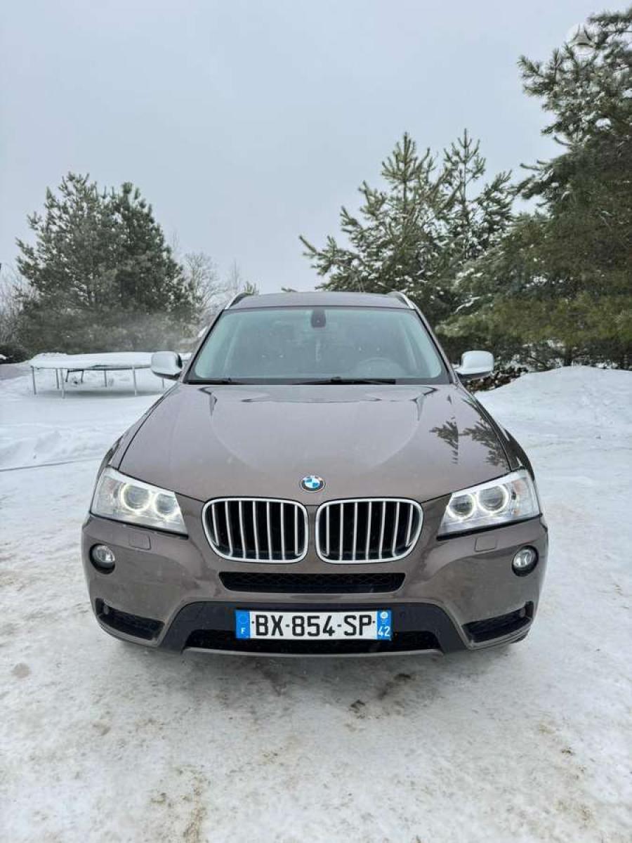 Brown BMW X3 2011 in Vilnius, with an engine capacity of 2.99 L and mileage of 227 thousand km for 10250 €, photo 7 on AUTOMOTO.COM.LV