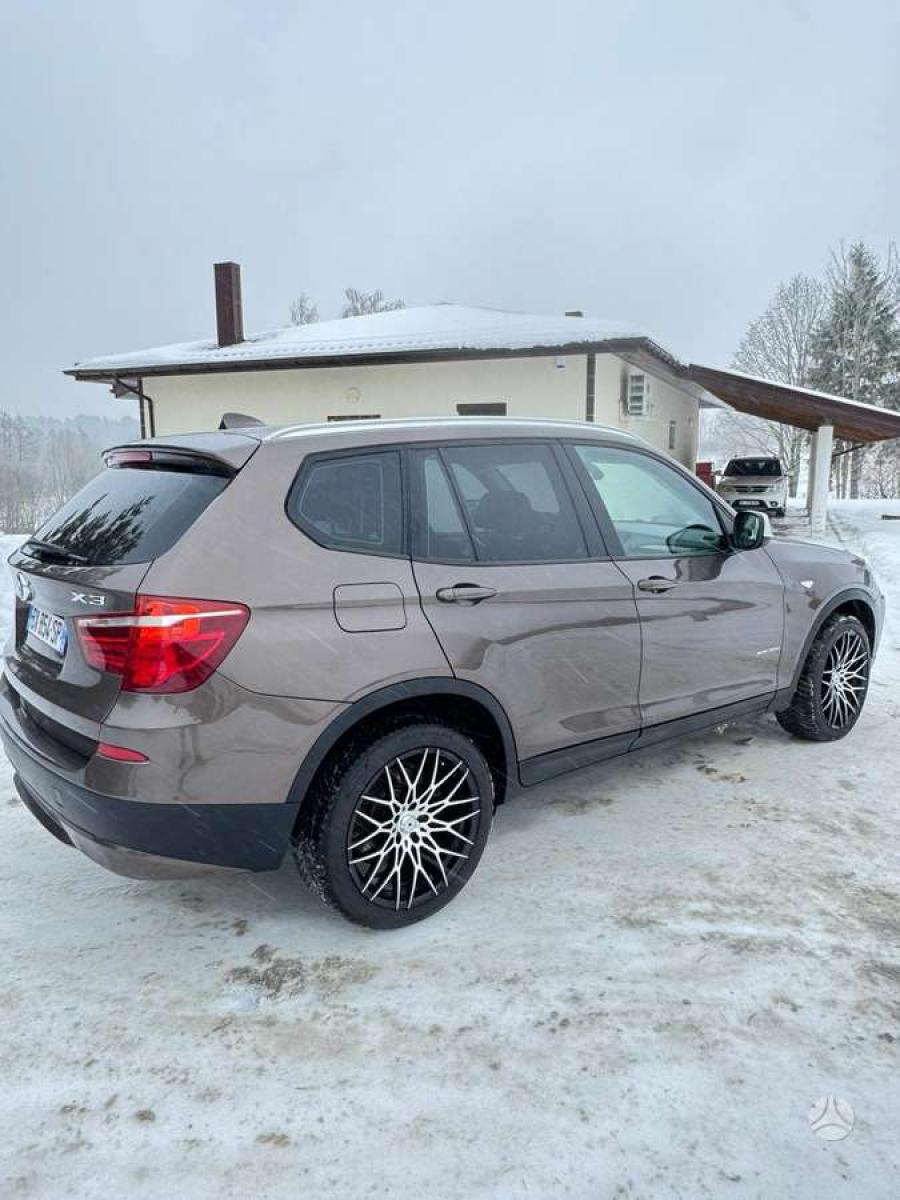 Brown BMW X3 2011 in Vilnius, with an engine capacity of 2.99 L and mileage of 227 thousand km for 10250 €, photo 9 on AUTOMOTO.COM.LV