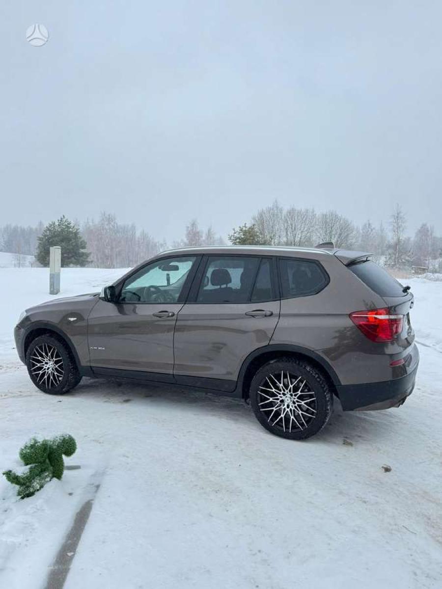 Brown BMW X3 2011 in Vilnius, with an engine capacity of 2.99 L and mileage of 227 thousand km for 10250 €, photo 11 on AUTOMOTO.COM.LV