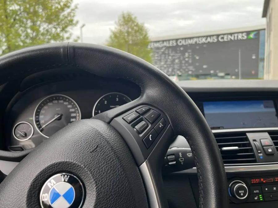 Brūns BMW X3 2011 Jelgava, ar dzinēja tilpumu 2.00 L un nobraukumu 0 tūkst. km par 9790 €, foto 17 vietnē AUTOMOTO.COM.LV
