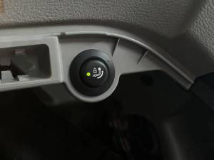 Brūns BMW X3 2011 Jelgava, ar dzinēja tilpumu 2.00 L un nobraukumu 0 tūkst. km par 9790 €, foto 21 vietnē AUTOMOTO.COM.LV