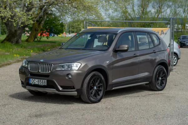 Brown BMW X3 2011 in Liepaja, with an engine capacity of 3.00 L and mileage of 323 thousand km for 8950 €, photo 1 on AUTOMOTO.COM.LV
