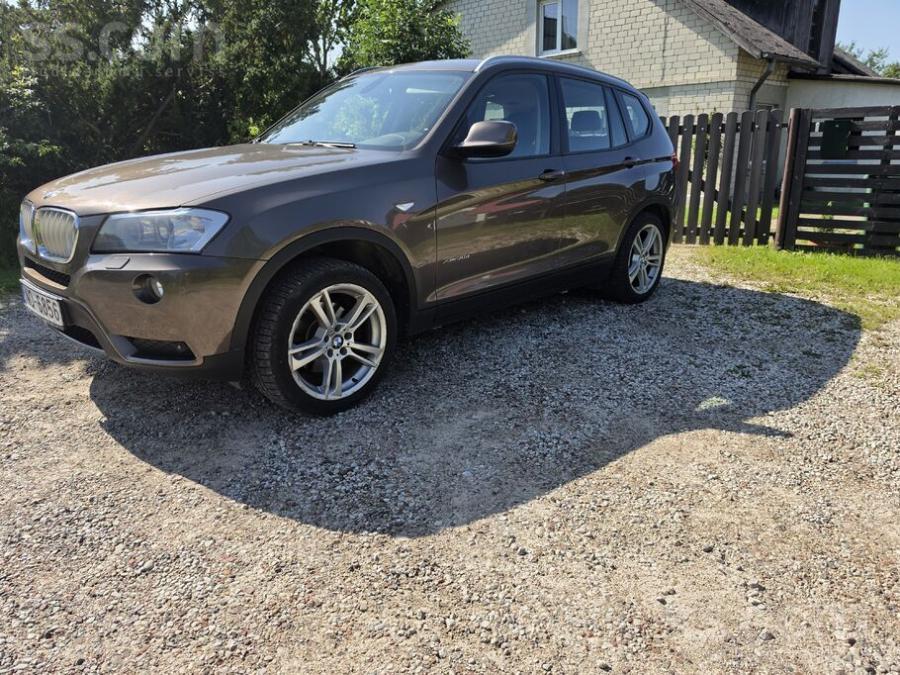 Brown BMW X3 2011 in Talsi, with an engine capacity of 3.00 L and mileage of 342 thousand km for 10500 €, photo 1 on AUTOMOTO.COM.LV