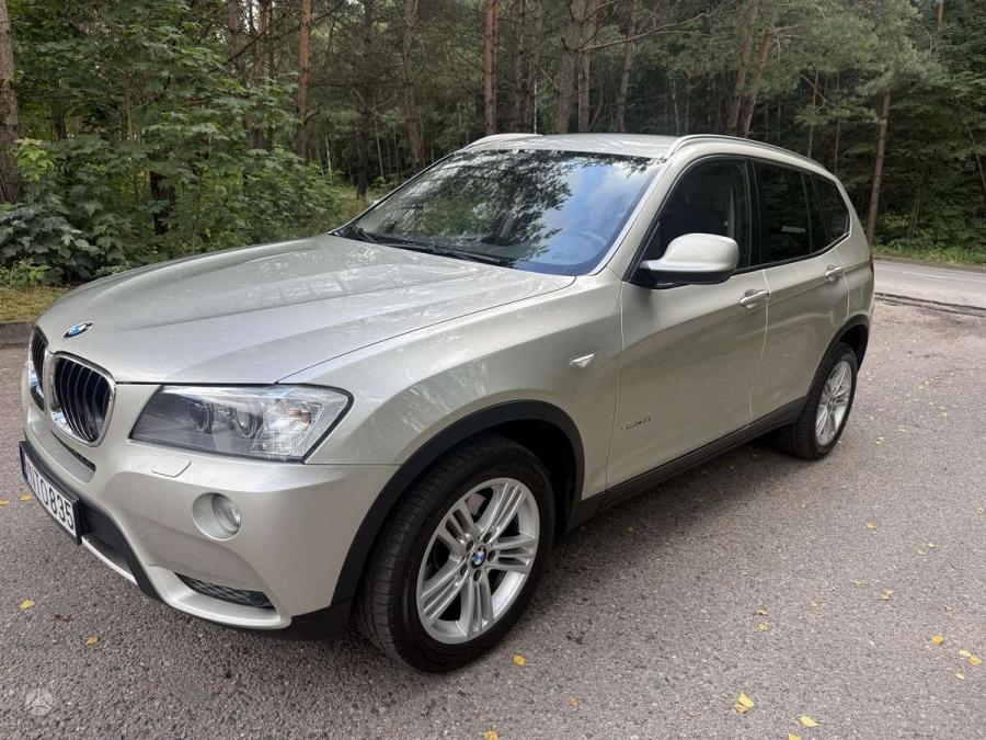 Brown BMW X3 2011 in Vilnius, with an engine capacity of 2.00 L and mileage of 391 thousand km for 7800 €, photo 1 on AUTOMOTO.COM.LV