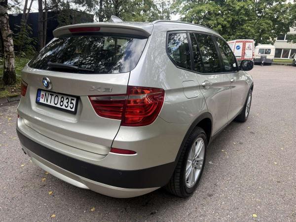 Brown BMW X3 2011 in Vilnius, with an engine capacity of 2.00 L and mileage of 391 thousand km for 7800 €, photo 5 on AUTOMOTO.COM.LV
