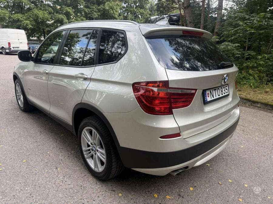 Brown BMW X3 2011 in Vilnius, with an engine capacity of 2.00 L and mileage of 391 thousand km for 7800 €, photo 7 on AUTOMOTO.COM.LV