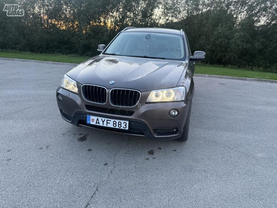 Brown BMW X3 2011 in Siauliai, with an engine capacity of 2.00 L and mileage of 247 thousand km for 5300 €, photo 4 on AUTOMOTO.COM.LV