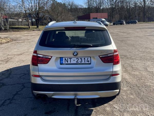 Brown BMW X3 2012 in Valmiera, with an engine capacity of 3.00 L and mileage of 315 thousand km for 9950 €, photo 8 on AUTOMOTO.COM.LV