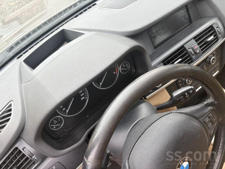 Brown BMW X3 2012 in Riga, with an engine capacity of 2.00 L and mileage of 0 thousand km for 8450 €, photo 16 on AUTOMOTO.COM.LV