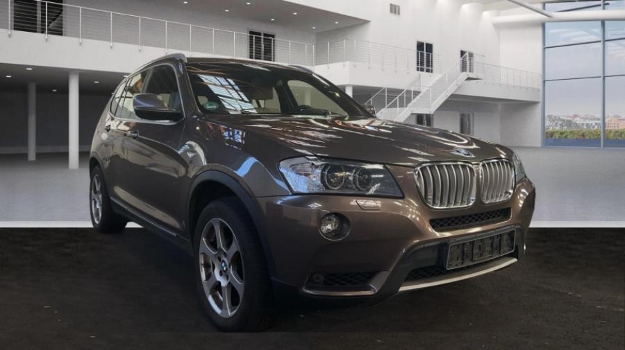 Brown BMW X3 2012 in Riga, with an engine capacity of 3.00 L and mileage of 266 thousand km for 12990 €, photo 10 on AUTOMOTO.COM.LV