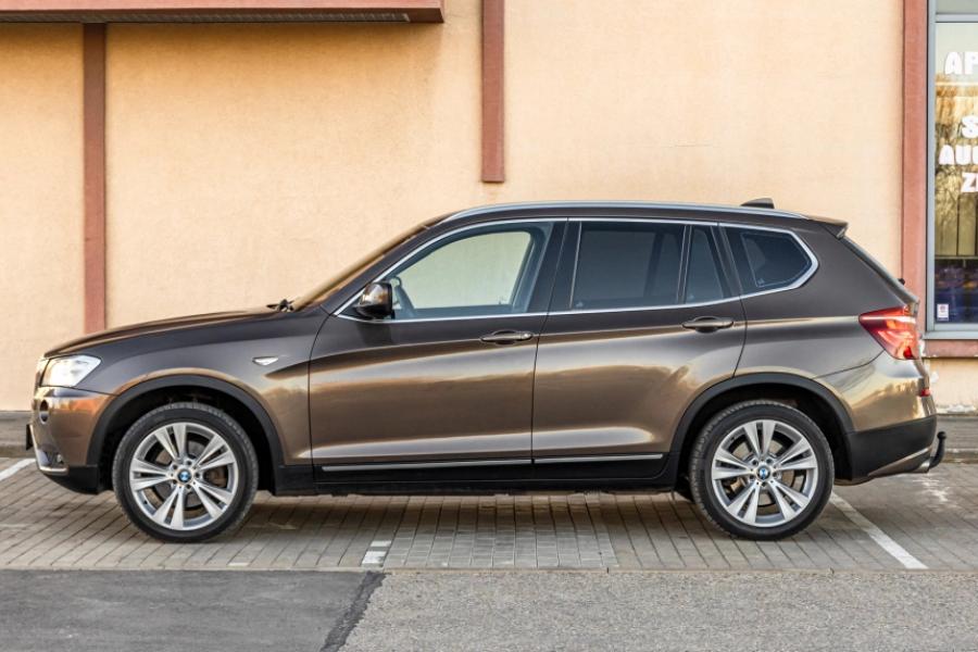 Brown BMW X3 2012 in Riga, with an engine capacity of 3.00 L and mileage of 266 thousand km for 12990 €, photo 27 on AUTOMOTO.COM.LV