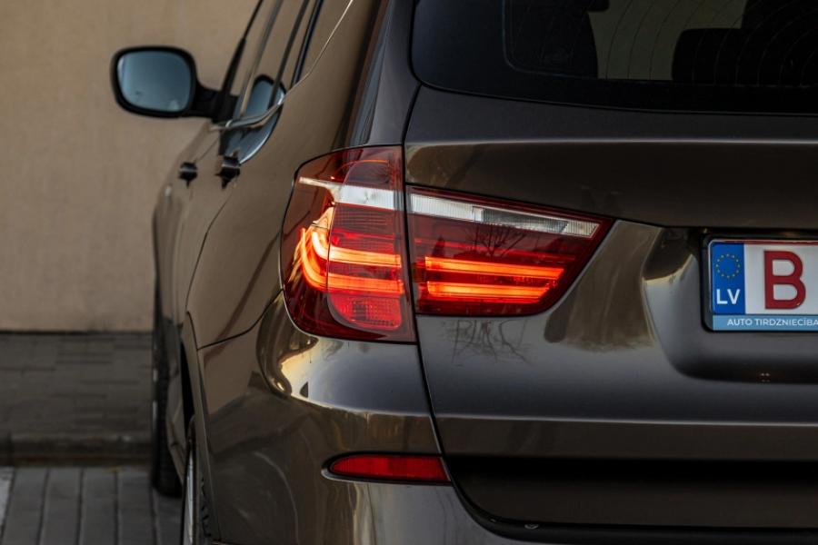 Brown BMW X3 2012 in Riga, with an engine capacity of 3.00 L and mileage of 266 thousand km for 12990 €, photo 42 on AUTOMOTO.COM.LV