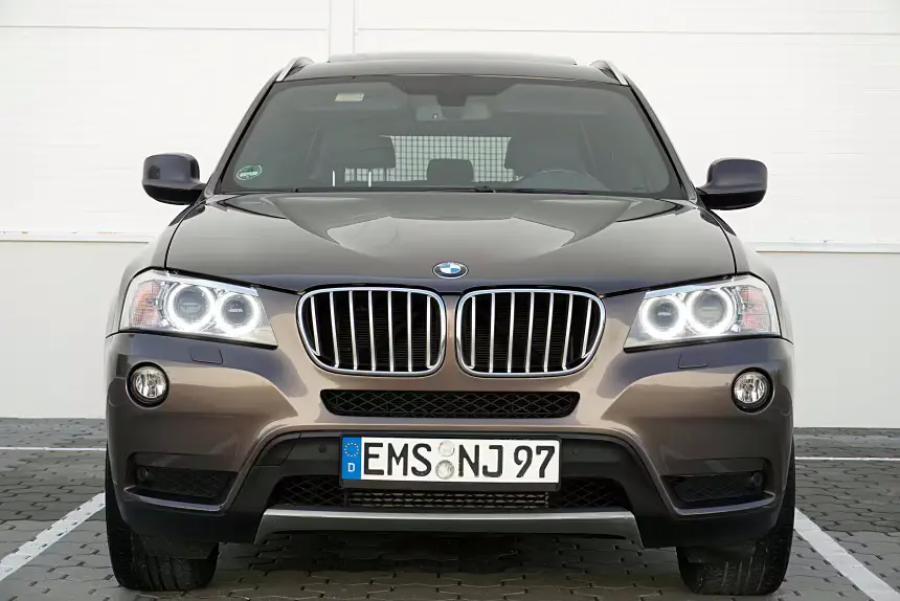 Brown BMW X3 2012 in Riga, with an engine capacity of 3.00 L and mileage of 252 thousand km for 13700 €, photo 4 on AUTOMOTO.COM.LV