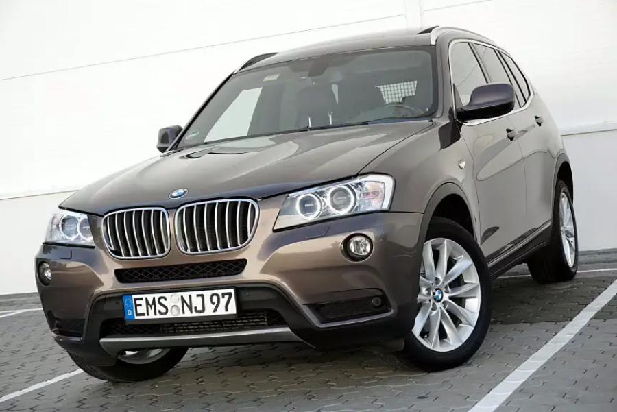 Brown BMW X3 2012 in Riga, with an engine capacity of 3.00 L and mileage of 252 thousand km for 13700 €, photo 5 on AUTOMOTO.COM.LV