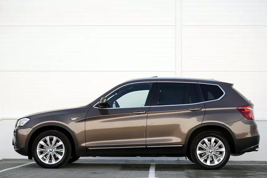 Brown BMW X3 2012 in Riga, with an engine capacity of 3.00 L and mileage of 252 thousand km for 13700 €, photo 7 on AUTOMOTO.COM.LV
