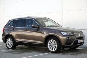Brown BMW X3 2012 in Riga, with an engine capacity of 3.00 L and mileage of 252 thousand km for 13700 €, photo 13 on AUTOMOTO.COM.LV