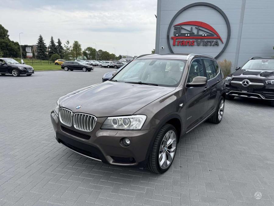 Brūns BMW X3 2012 Telšiai, ar dzinēja tilpumu 2.00 L un nobraukumu 257 tūkst. km par 9700 €, foto 1 vietnē AUTOMOTO.COM.LV