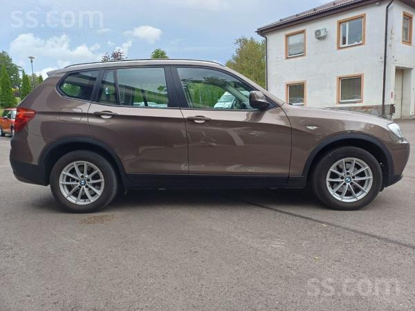 Brown BMW X3 2012 in Valmiera, with an engine capacity of 2.00 L and mileage of 254 thousand km for 7900 €, photo 5 on AUTOMOTO.COM.LV
