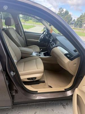 Brown BMW X3 2012 in Siauliai, with an engine capacity of 3.00 L and mileage of 236 thousand km for 6350 €, photo 5 on AUTOMOTO.COM.LV
