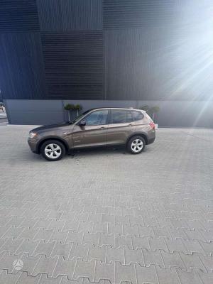 Brown BMW X3 2012 in Siauliai, with an engine capacity of 3.00 L and mileage of 236 thousand km for 6350 €, photo 6 on AUTOMOTO.COM.LV