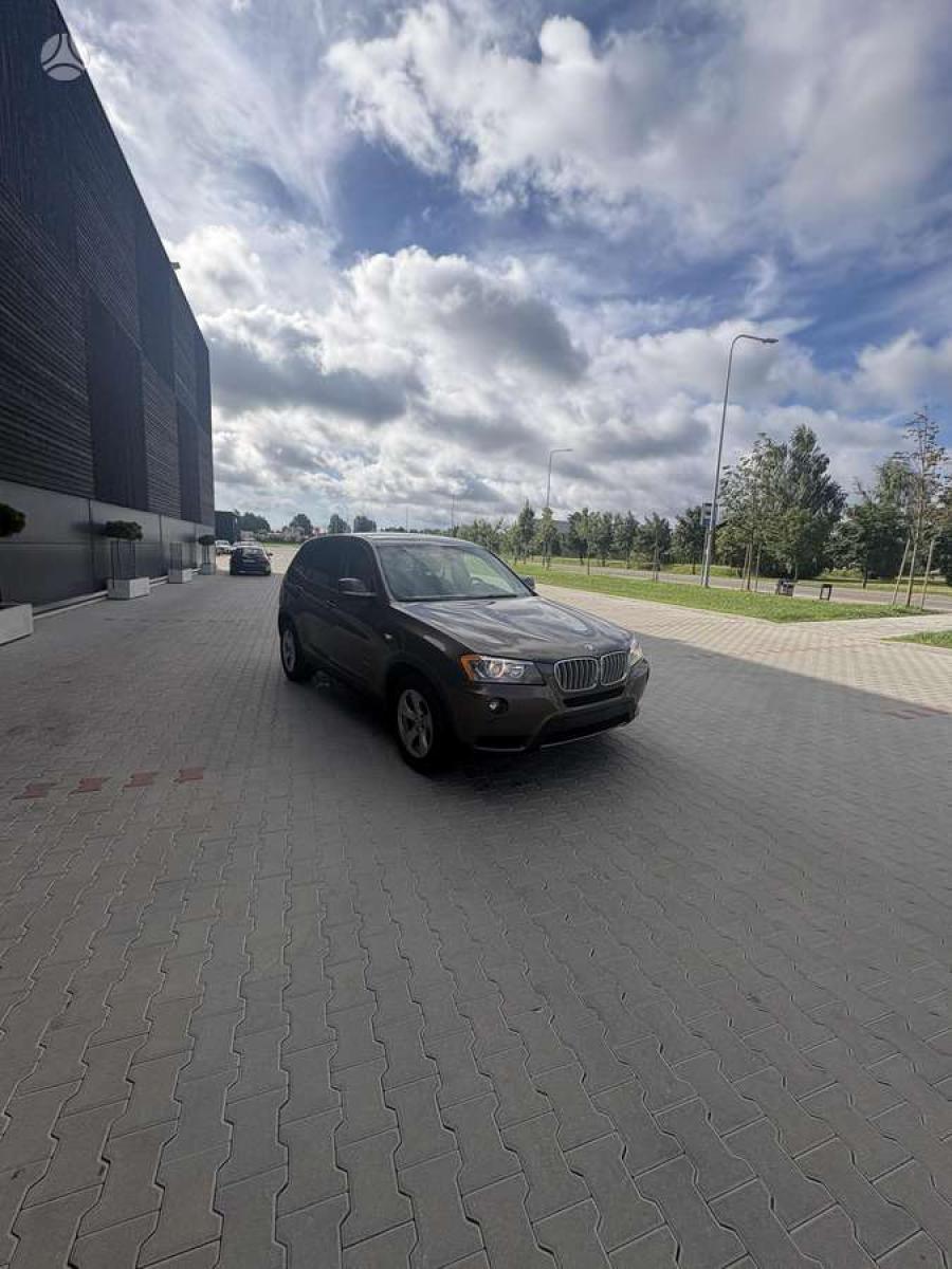 Brown BMW X3 2012 in Siauliai, with an engine capacity of 3.00 L and mileage of 236 thousand km for 6350 €, photo 9 on AUTOMOTO.COM.LV