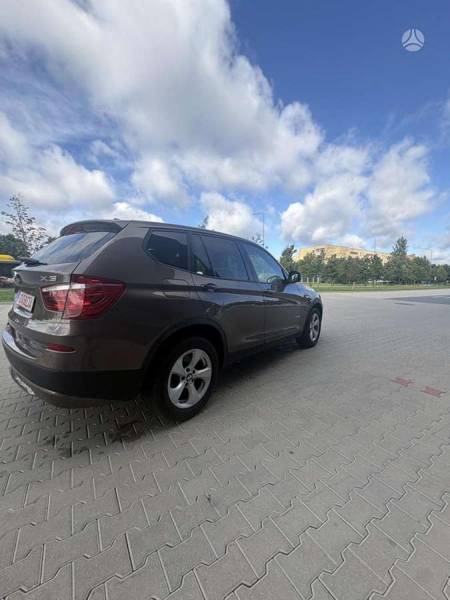 Brown BMW X3 2012 in Siauliai, with an engine capacity of 3.00 L and mileage of 236 thousand km for 6350 €, photo 11 on AUTOMOTO.COM.LV