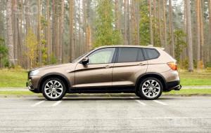 Brūns BMW X3 2012 Rīga, ar dzinēja tilpumu 3.00 L un nobraukumu 321 tūkst. km par 10990 €, foto 6 vietnē AUTOMOTO.COM.LV