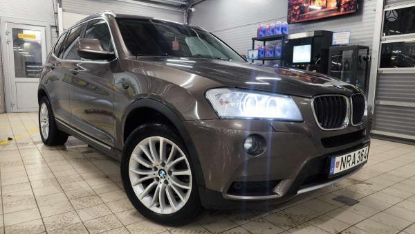 Brown BMW X3 2013 in Vilnius, with an engine capacity of 2.00 L and mileage of 276 thousand km for 9700 €, photo 1 on AUTOMOTO.COM.LV