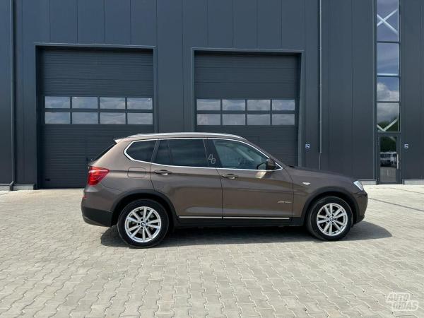 Brown BMW X3 2013 in Klaipeda, with an engine capacity of 3.00 L and mileage of 274 thousand km for 10900 €, photo 3 on AUTOMOTO.COM.LV