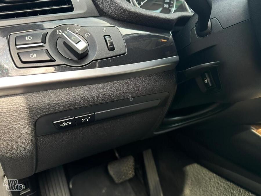 Brūns BMW X3 2013 Klaipėda, ar dzinēja tilpumu 3.00 L un nobraukumu 274 tūkst. km par 10900 €, foto 8 vietnē AUTOMOTO.COM.LV