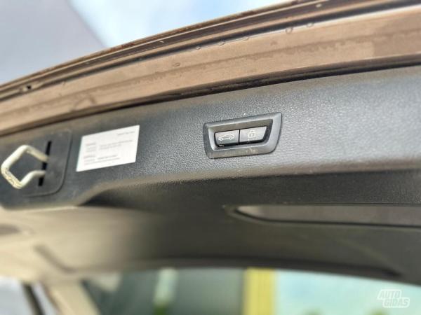 Brown BMW X3 2013 in Klaipeda, with an engine capacity of 3.00 L and mileage of 274 thousand km for 10900 €, photo 10 on AUTOMOTO.COM.LV