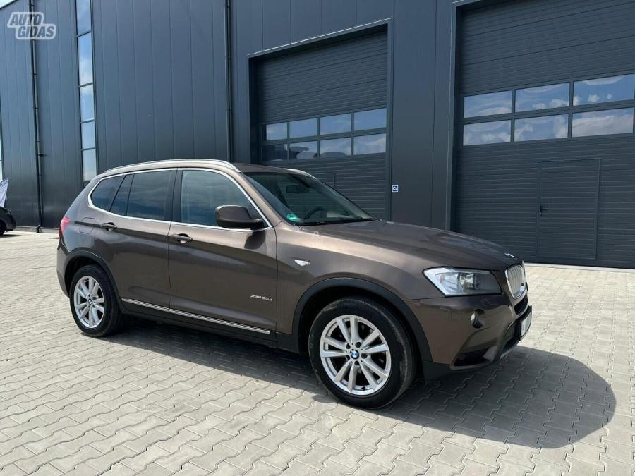 Brūns BMW X3 2013 Klaipėda, ar dzinēja tilpumu 3.00 L un nobraukumu 274 tūkst. km par 10900 €, foto 15 vietnē AUTOMOTO.COM.LV
