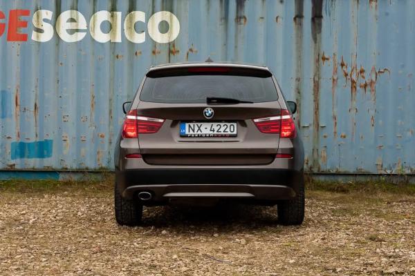 Brown BMW X3 2013 in Riga, with an engine capacity of 2.00 L and mileage of 244 thousand km for 9995 €, photo 6 on AUTOMOTO.COM.LV