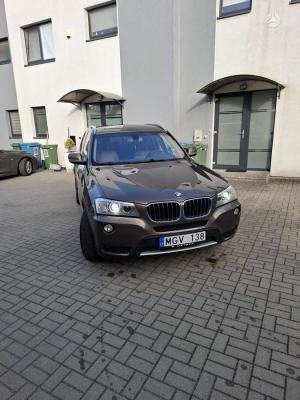 Brown BMW X3 2013 in Kaunas, with an engine capacity of 2.00 L and mileage of 330 thousand km for 9850 €, photo 3 on AUTOMOTO.COM.LV