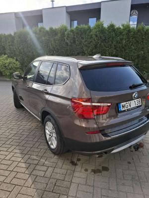 Brown BMW X3 2013 in Kaunas, with an engine capacity of 2.00 L and mileage of 330 thousand km for 9850 €, photo 6 on AUTOMOTO.COM.LV