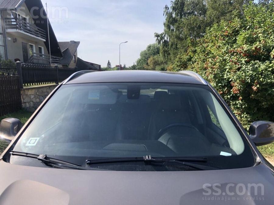 Brown BMW X3 2013 in Riga, with an engine capacity of 2.00 L and mileage of 350 thousand km for 9997 €, photo 6 on AUTOMOTO.COM.LV