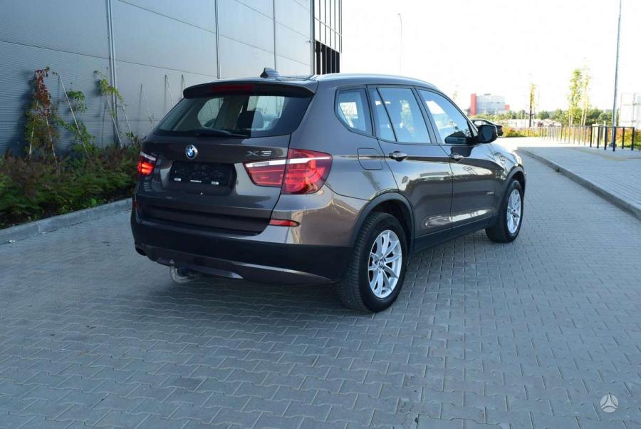 Brūns BMW X3 2013 Viļņa, ar dzinēja tilpumu 2.00 L un nobraukumu 272 tūkst. km par 8450 €, foto 8 vietnē AUTOMOTO.COM.LV