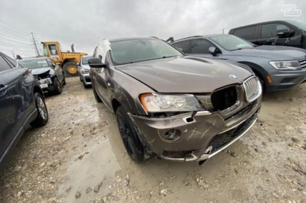 Brown BMW X3 2014 in Siauliai, with an engine capacity of 2.00 L and mileage of 251 thousand km for 5550 €, photo 3 on AUTOMOTO.COM.LV