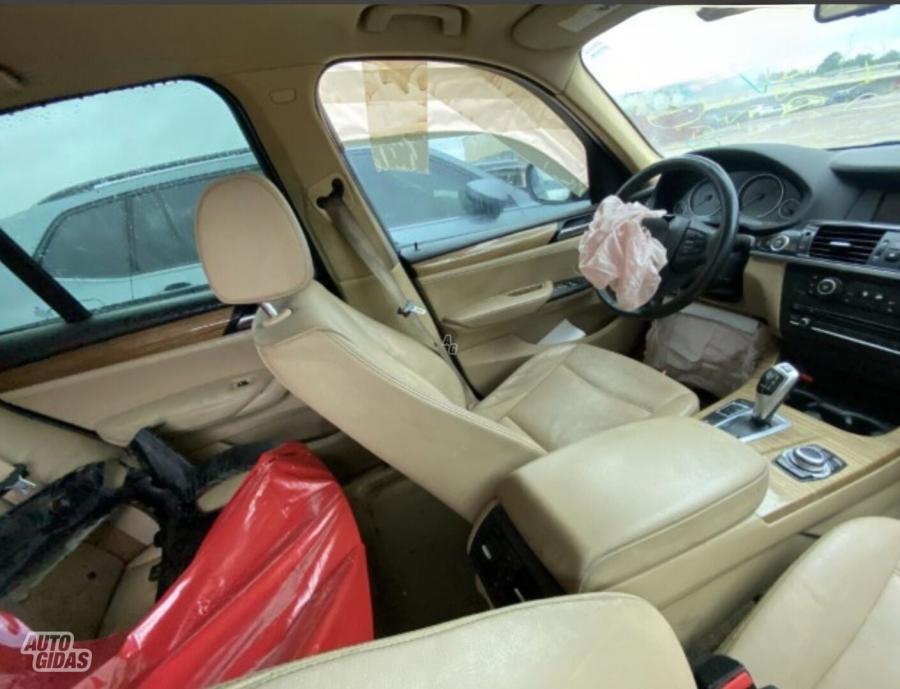 Brown BMW X3 2014 in Siauliai, with an engine capacity of 2.00 L and mileage of 251 thousand km for 5550 €, photo 7 on AUTOMOTO.COM.LV