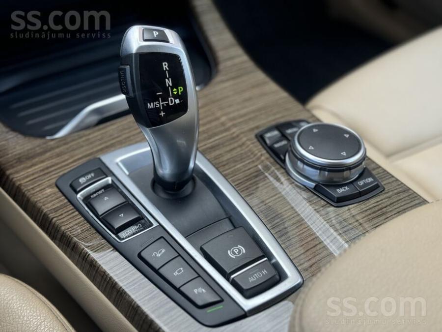 Brūns BMW X3 2014 Valmiera, ar dzinēja tilpumu 3.00 L un nobraukumu 200 tūkst. km par 15999 €, foto 21 vietnē AUTOMOTO.COM.LV