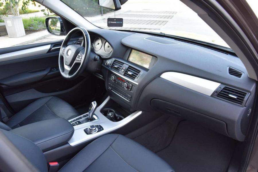 Brūns BMW X3 2014 Viļņa, ar dzinēja tilpumu 2.00 L un nobraukumu 205 tūkst. km par 10999 €, foto 18 vietnē AUTOMOTO.COM.LV