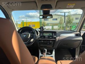 Brown BMW X3 2014 in Madona, with an engine capacity of 3.00 L and mileage of 298 thousand km for 12500 €, photo 4 on AUTOMOTO.COM.LV