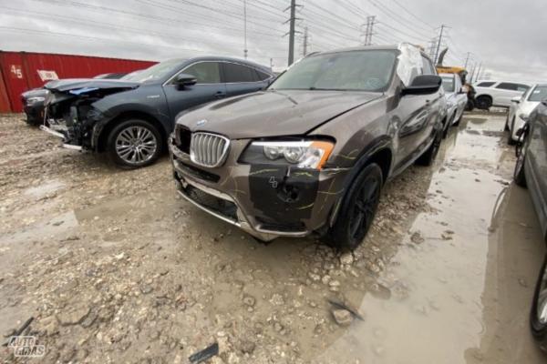 Brown BMW X3 2014 in Siauliai, with an engine capacity of 2.00 L and mileage of 260 thousand km for 5850 €, photo 5 on AUTOMOTO.COM.LV