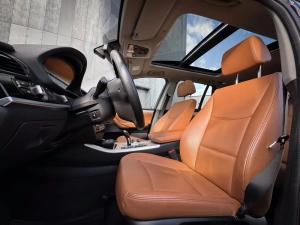 Brown BMW X3 2015 in Riga, with an engine capacity of 2.00 L and mileage of 186 thousand km for 15900 €, photo 13 on AUTOMOTO.COM.LV