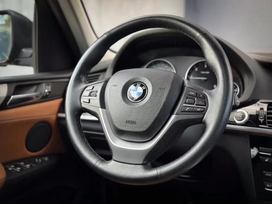Brown BMW X3 2015 in Riga, with an engine capacity of 2.00 L and mileage of 186 thousand km for 15900 €, photo 15 on AUTOMOTO.COM.LV