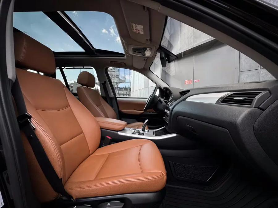 Brown BMW X3 2015 in Riga, with an engine capacity of 2.00 L and mileage of 186 thousand km for 15900 €, photo 26 on AUTOMOTO.COM.LV