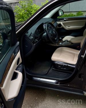 Brūns BMW X3 2015 Rīga, ar dzinēja tilpumu 2.00 L un nobraukumu 141 tūkst. km par 17000 €, foto 9 vietnē AUTOMOTO.COM.LV
