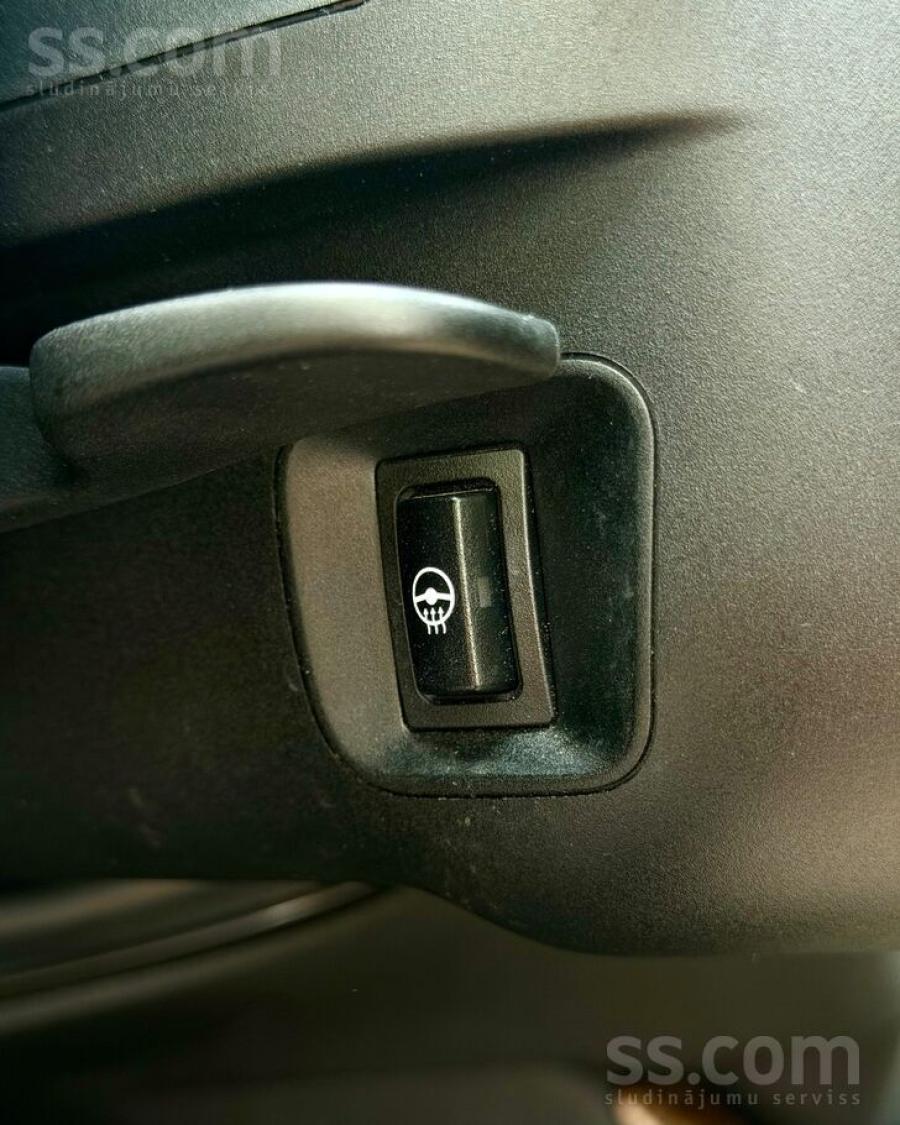 Brūns BMW X3 2015 Rīga, ar dzinēja tilpumu 2.00 L un nobraukumu 141 tūkst. km par 17000 €, foto 16 vietnē AUTOMOTO.COM.LV